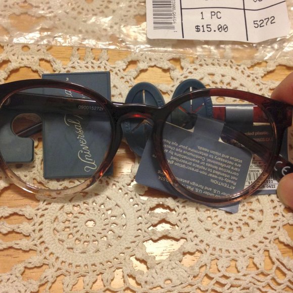 Universal Thread | Accessories | Blue Light Filtering Glasses 5272 ...